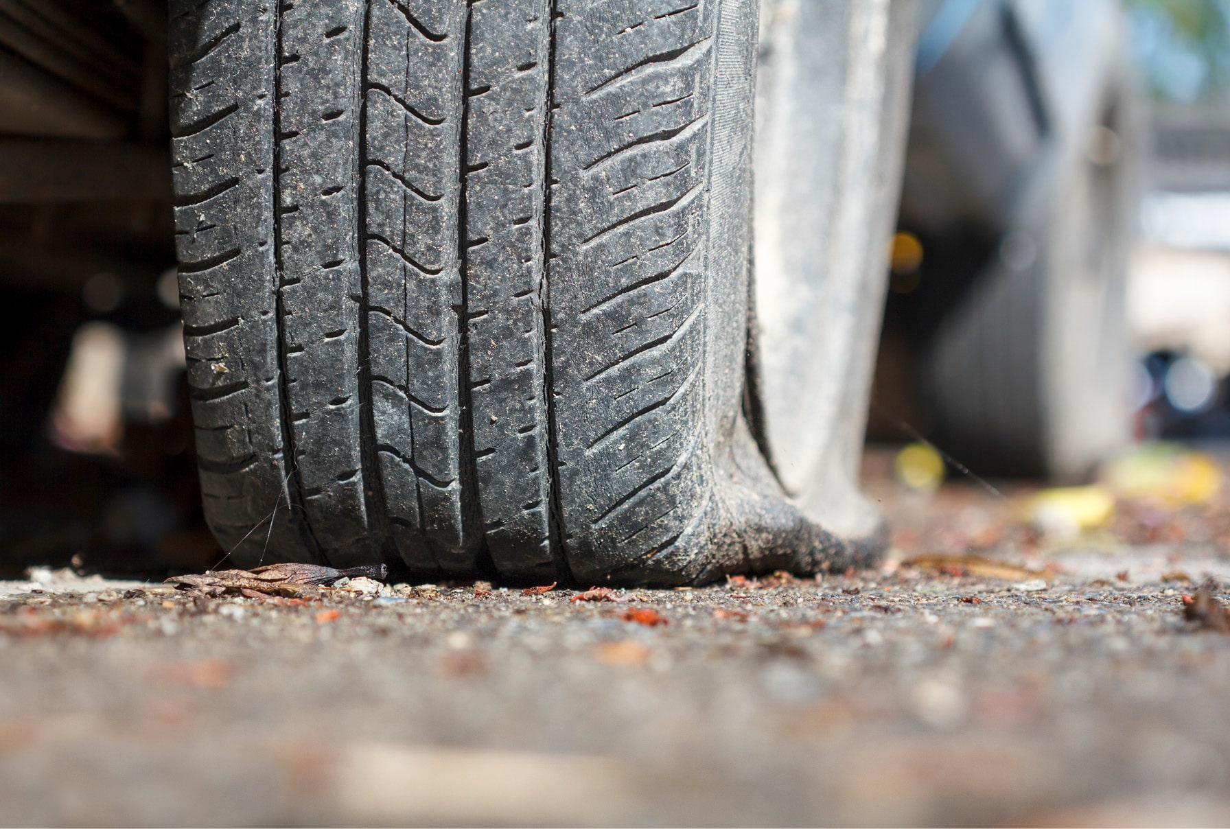 Crevaison pneu : comment agir ? | Conseils Drivecase